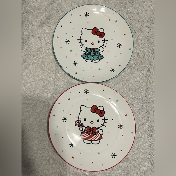 Sanrio | Dining | Brand New Large Set Of 2 Hello Kitty Christmas Plates ...